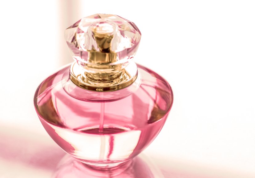 Le choix d’un parfum de luxe : comment trouver sa signature olfactive